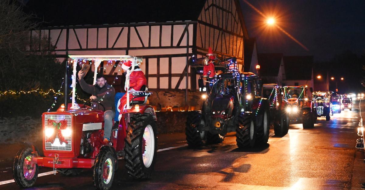 Lichterfahrt und Glühweinabend in Weinbach